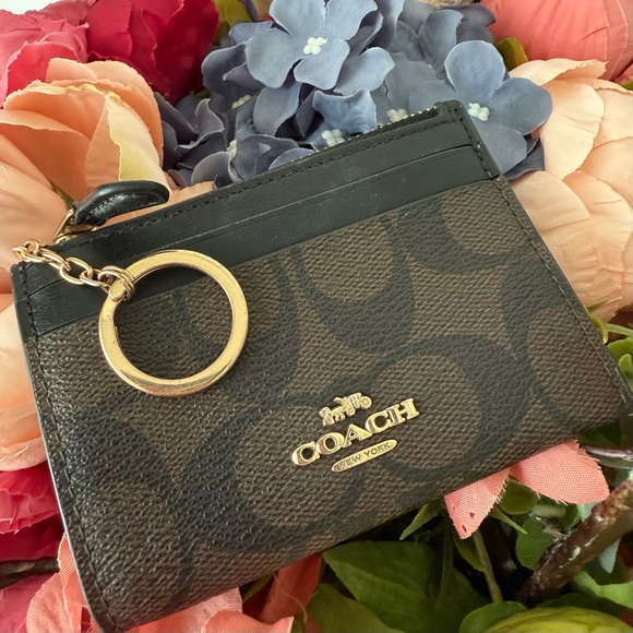 Coach | Accessories | Coach Signature Monogram Key Card Holder Euc ...
